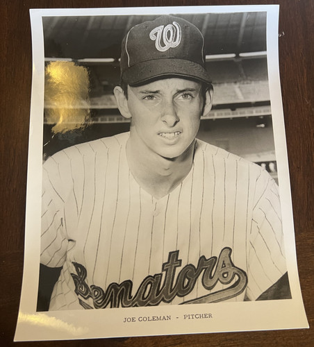 JOE COLEMAN TEAM ISSUED 8 X 10 BLK & WHT PHOTO WASHINGTON SENATORS | eBay