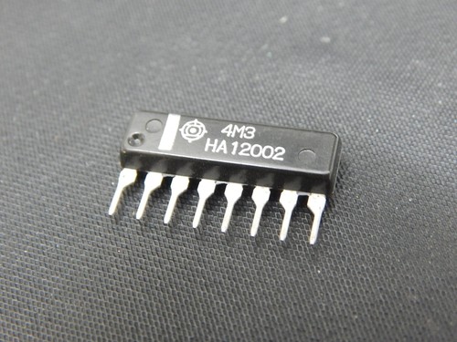 ORIGINAL HITACHI HA12002 PROTECTOR OF SPEAKERS & POWER AMPLIFIERS 8 PIN SIP | eBay