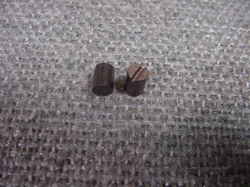 Lionel PARTS 238e-249e-259e-261e-263e-264e-265 Brushes (2PR) prewar ...