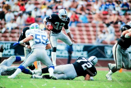 GU667 Marcus Allen Raiders - Brian Bosworth Seahawks 8x10 11x14 16x20 ...