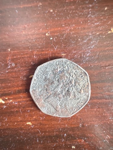 1997 50p Coin with Queen Elizabeth's Second Portrait Vintage, Rare ...