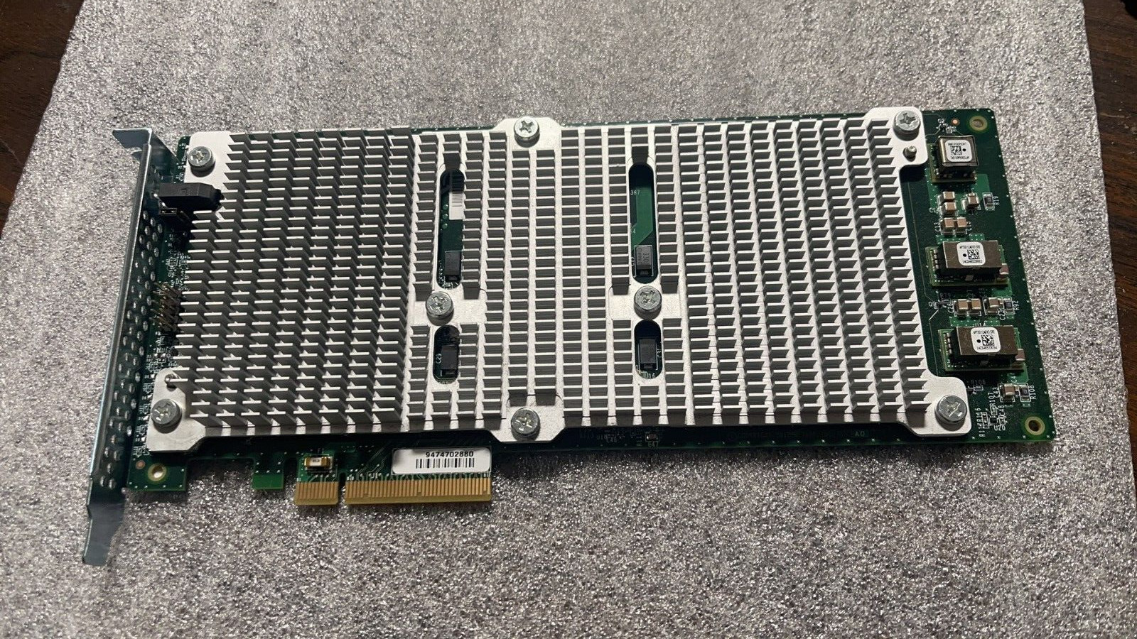 NetApp X477A-R6 4TB NL SAS 7.2K X477 _ smega 04TA07 108-00315 DS4246 ...