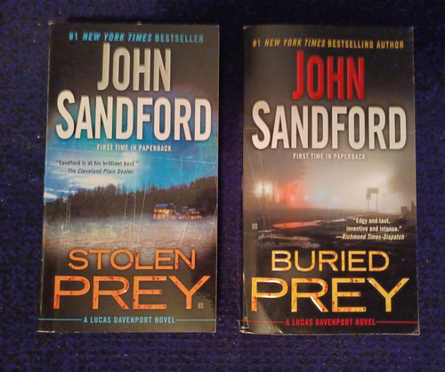 2 Lucas Davenport novels-John Sandford-Stolen Prey & Buried Prey-tall ...
