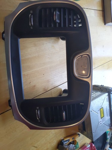 CHRYSLER 300 Center instrument Panel Bezel Dash Air Vent 8.4" OEM 2015 ...