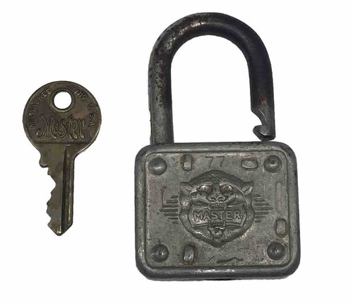 Vintage Master Lock Co. #77 Lion Head Padlock with Key Works Milwaukee ...
