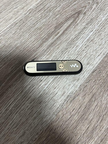 Sony Digital Walkman Gold/Black | eBay
