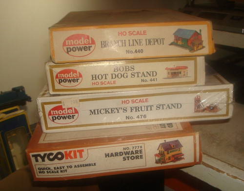HO. TYCO, MODEL POWER . LOT OF 4 BUILDING KITS | eBay