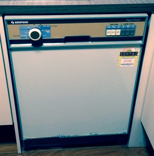 Simpson Dishwasher Retro Has Only Been Used a Handful of Times | eBay ...