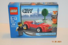 LEGO 8401 City Minifigure Collection Set Parts Inventory and ...