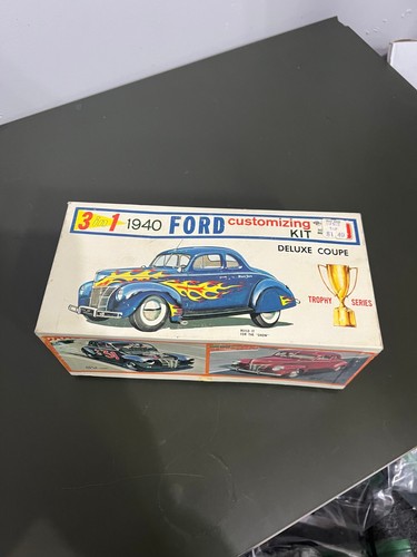 AMT TROPHY SERIES 1940 FORD COUPE JUNKYARD | eBay