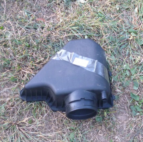 Air box top cover Chrysler town& country Dodge Grand Caravan S12 | eBay