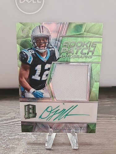 2018 Spectra DJ Moore Green Scope Rookie Patch Auto 45/60 | eBay