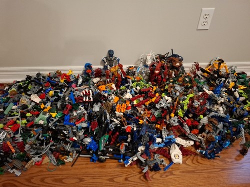 LEGO Bionicle Bulk Lot 22+LBS Figures Parts Masks - Toa Piraka Titans ...
