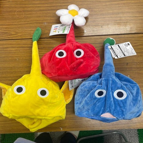 Pikmin Cosplay Hat Set of 3 Taito Prize Yellow Blue Red Complete ...