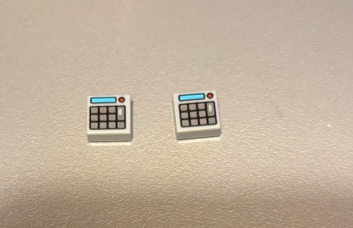 Lego PN3070pb174 - Tile 1 x 1 w/Keypad Pattern - Light Gray - 2 Pcs ...