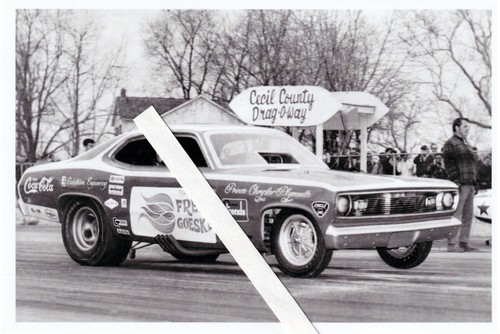 1970s NHRA Drag Racing-"Fearless" Fred Goeske-1970 Duster AA/FC-Cecil ...