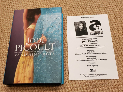 Jodi Picoult - SIGNED signature only - Vanishing Acts - 1st/1st ...