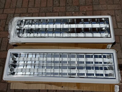 Cat 2 Louvre for sale | eBay