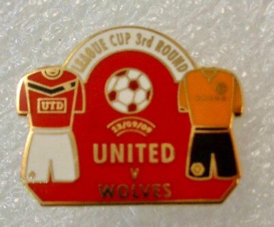 Manchester United Football Badges & Pins for sale | eBay UK
