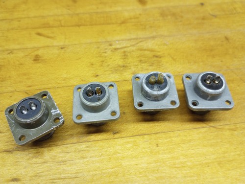 (1) BENDIX 10SL-4P Connector 2 pin male chassis mount USED LOT (36) | eBay