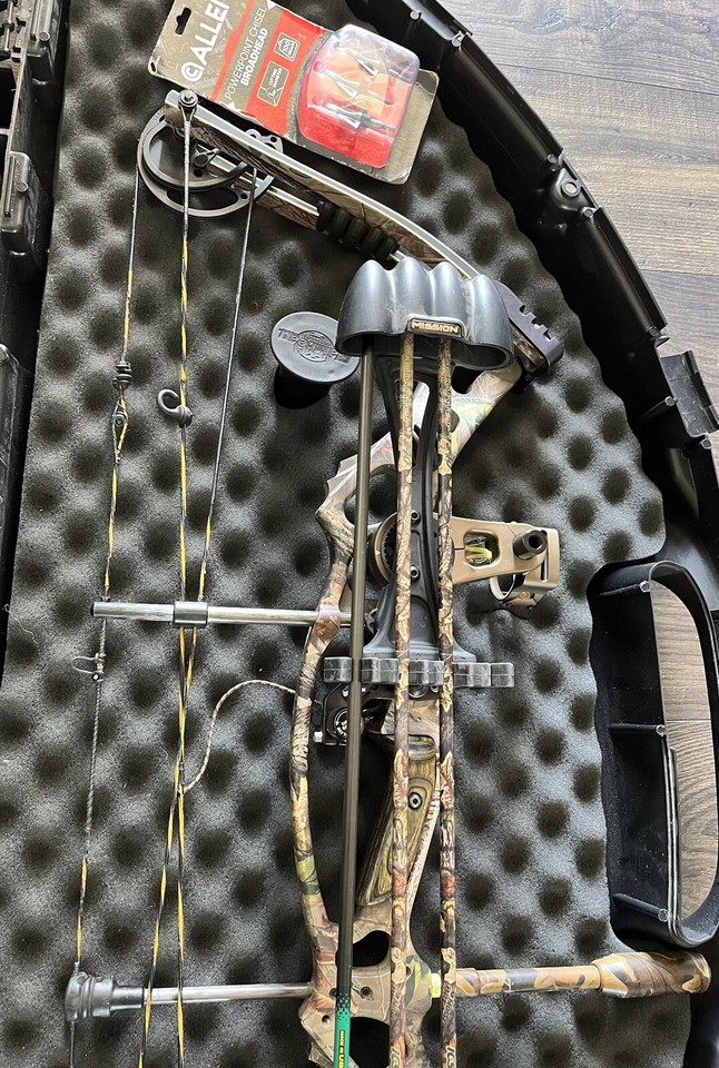 Hoyt Vector Bow for sale | eBay