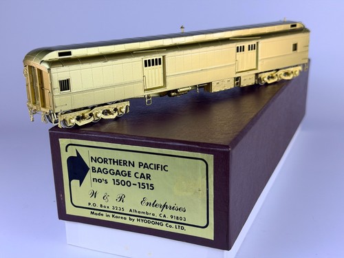 W & R Brass HO Northern Pacific Heavyweight Baggage Car Model #1500 ...