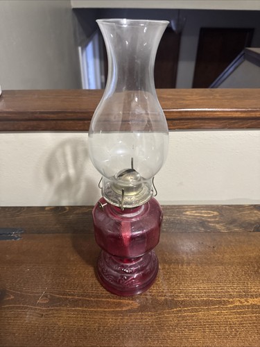 Beautiful Vintage Eagle Ruby Red Glass Oil Lamp with Burner & Chimney ...