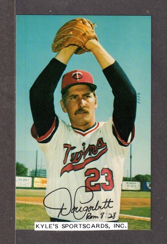 1981 Doug Corbett TWINS UNSIGNED 3-1/2 x 5-1/2 TEAM ISSUE PHOTO ...