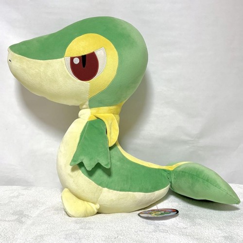 [With tag] 1/1 life-size Snivy plush toy, Pokemon Center original ...