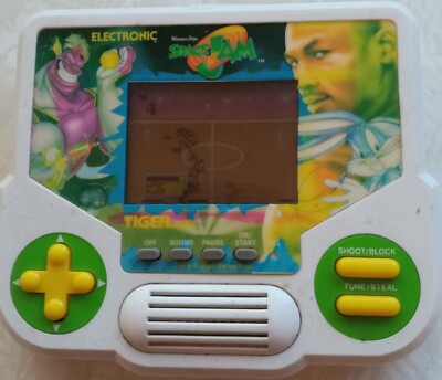 Space Jam Tiger (1995) Retro Handheld Games