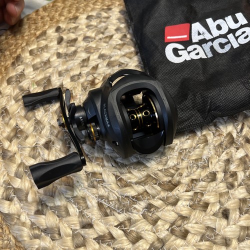 Abu Garcia BMAX3-L Black Max Low-Profile Baitcast Fishing Reel, Left ...