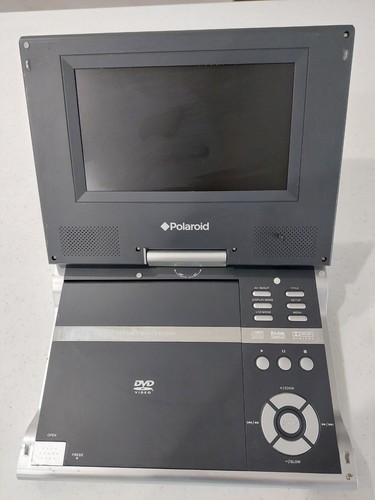 Polaroid Portable DVD Player w TFT-LCD PMD-0743 AND DAKOTA ADVENTURES ...