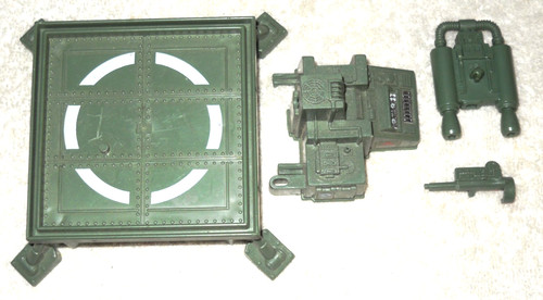 1983 GI Joe JUMP Jet Pack Set - INCOMPLETE (NO cord and BROKEN gun ...
