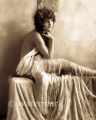 Ziegfeld Girl Glamour Photo – 8x10 - Vintage 1920s Flapper Era | eBay
