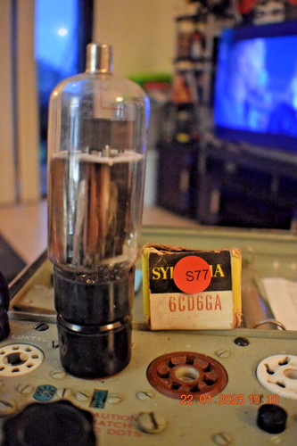 Vacuum Tube SYLVANIA 6CD6GA - NEW OLD STOCK -TESTED - FREE SHIPPING S73 ...