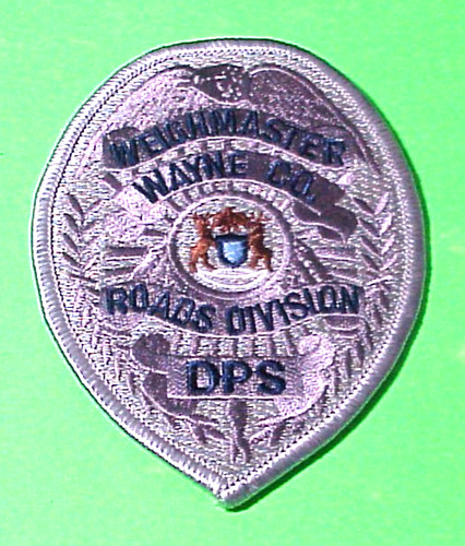 WAYNE CO. MICHIGAN VINTAGE WEIGHMASTER ROADS DIV. 4" HAT / VEST POLICE ...