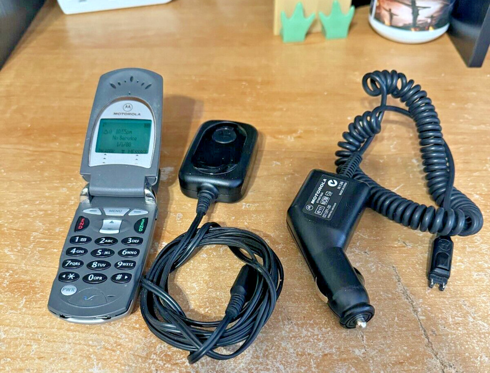 vintage motorola flip phone products for sale | eBay
