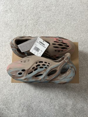 Yeezy Foam RNNR MX Sand Gray for Sale | Authenticity Guaranteed | eBay