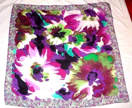 Cynthia Rowley Very Elegant Modern Flowers Design 100% Luxurious Silk ...