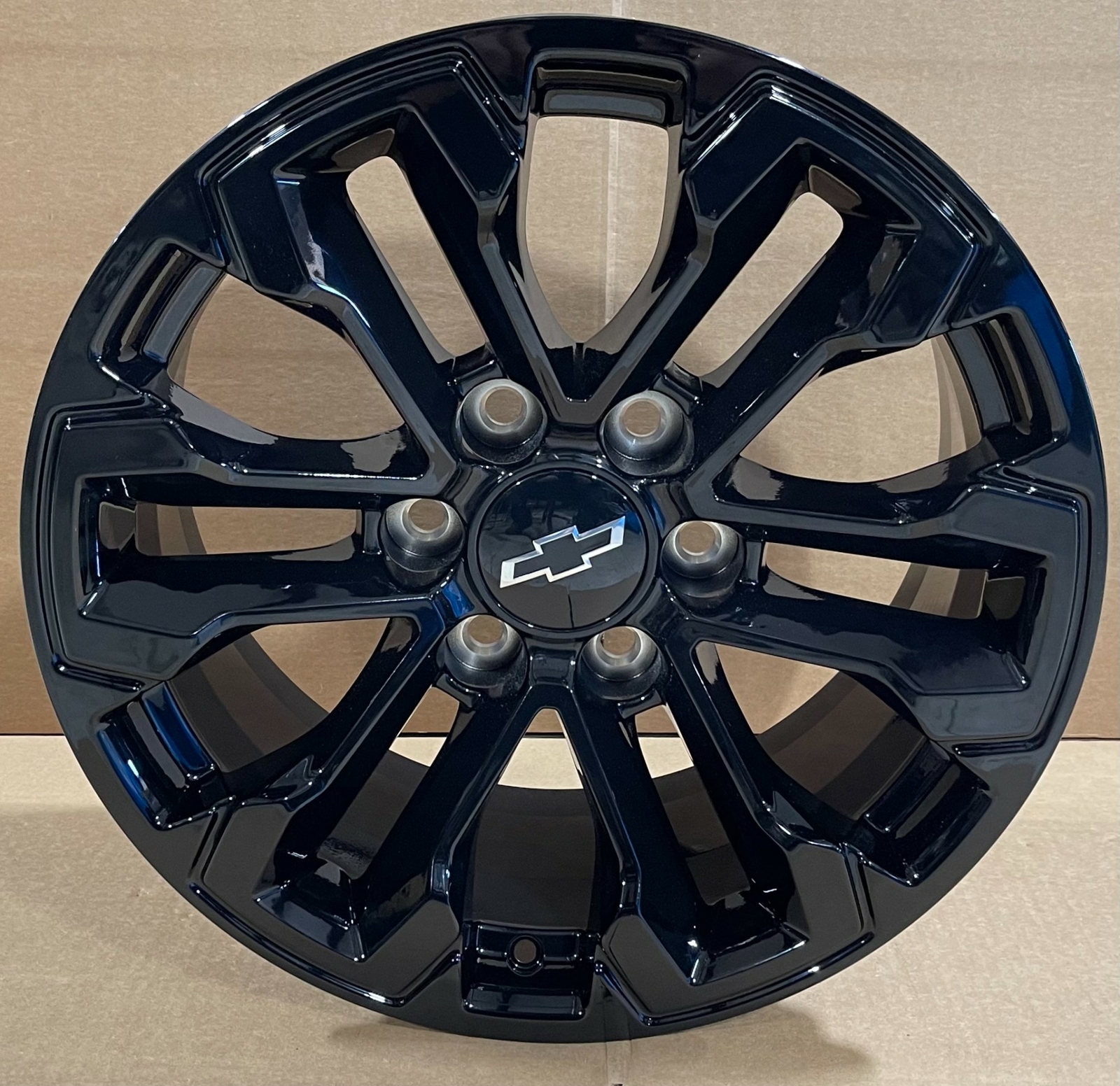 4 New 2021 18” Chevy Silverado 2500 3500 HD OEM Gloss Black 8 Lug ...