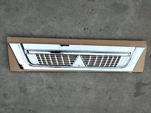FOR MITSUBISHI FUSO CANTER CHROME GRILLE 130CM | eBay