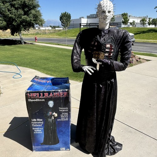 Gemmy Hellraiser Bloodlines Pinhead Life Size Animatronic Spirit ...