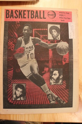 1973 Basketball Weekly-Walt Frazier-Dr J-Kareem-Archibald-Rick Barry ...