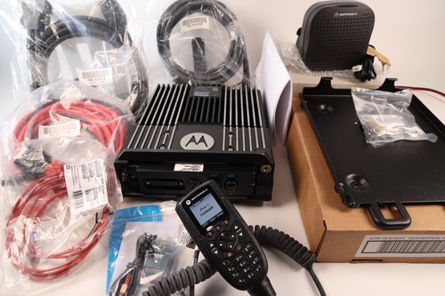 Motorola APX7500 110 Watt VHF - 7/800 O3 Head HP 5 Algos AES-256 ...