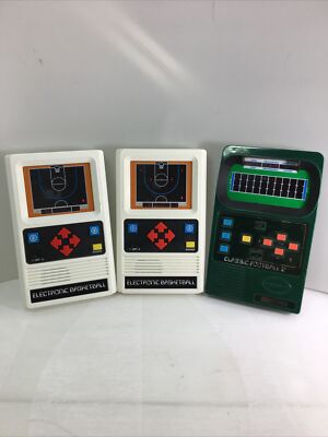 Football Mattel (1977) Retro Handheld Games