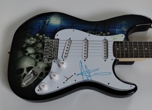 everything-signed | eBay Stores