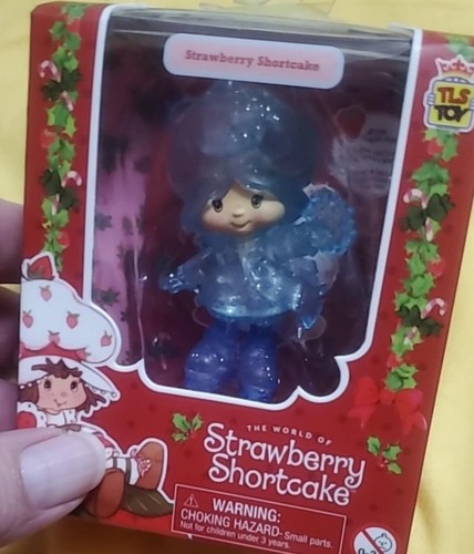 Chee Bee Strawberry Shortcake Christmas CHASE Rare Figure 2024 | eBay