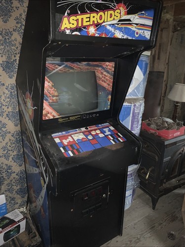 1979 original asteroids arcade machine Atari Classic Vintage Nostalgia ...