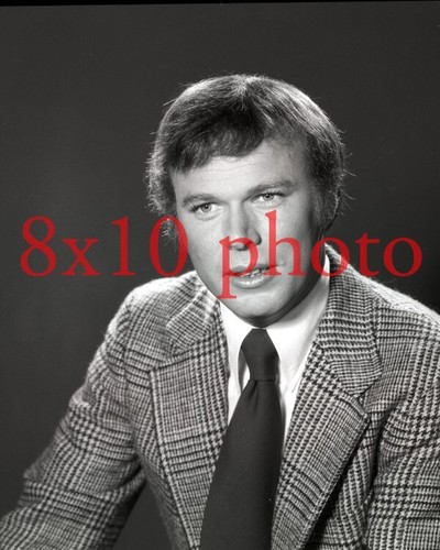 EMERGENCY #17,KEVIN TIGHE,8x10 PHOTO | eBay