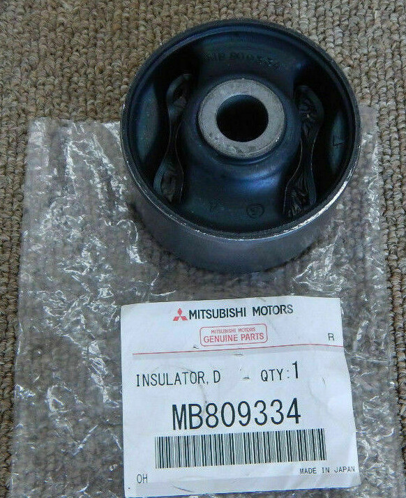 MC118860 Genuine Mitsubishi CUSHION,CAB RR MOUNTING | eBay